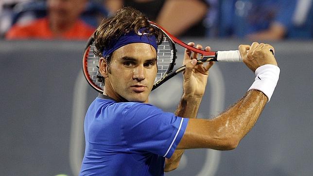 Gran debut de Federer