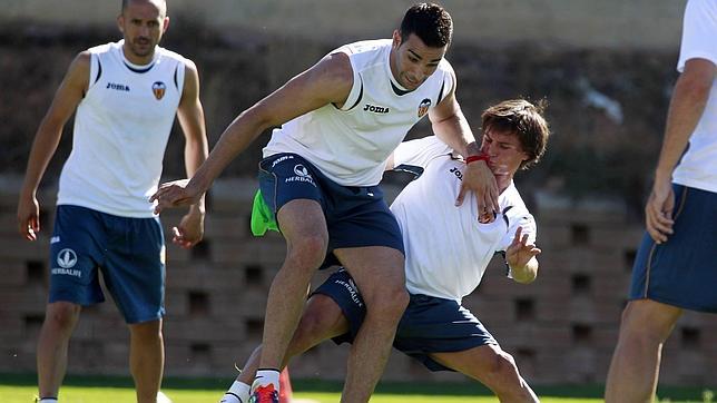 El Valencia apura para encontrar pareja a Rami