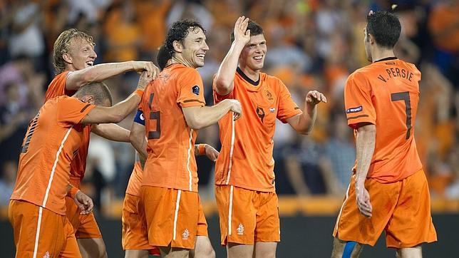 La UEFA confirma la clasificación de Holanda para la Eurocopa