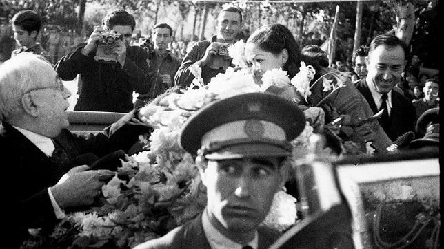 La nieta de Negrín firmará la foto del expresidente con Robert Capa