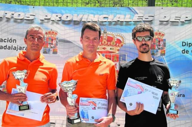 Gerardo Sanz y Henar Fernández ganan el Circuito de Carreras Populares