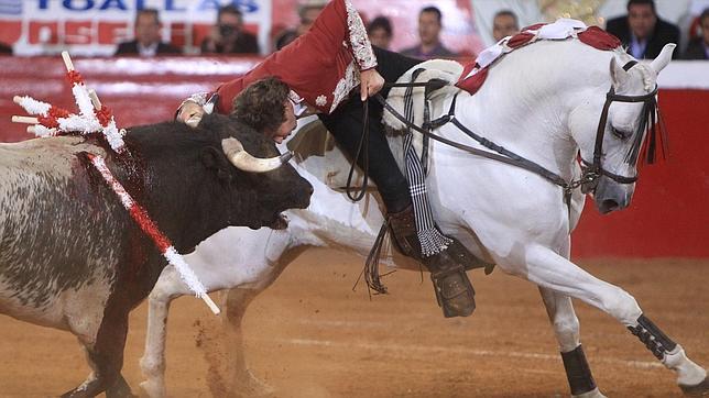 La México: aniversario con 35.000 personas, sin casta y sin espada