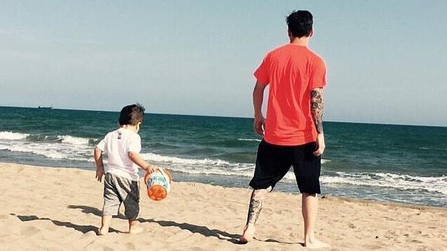 Futbolistas, vacaciones y redes sociales