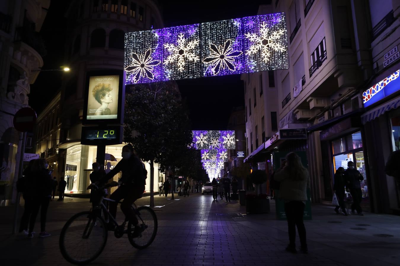 El alumbrado de Navidad en Córdoba, en imágenes