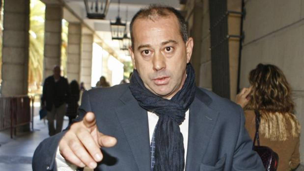 Abren juicio oral contra el exfutbolista «Pizo» Gómez por recibir en su ...