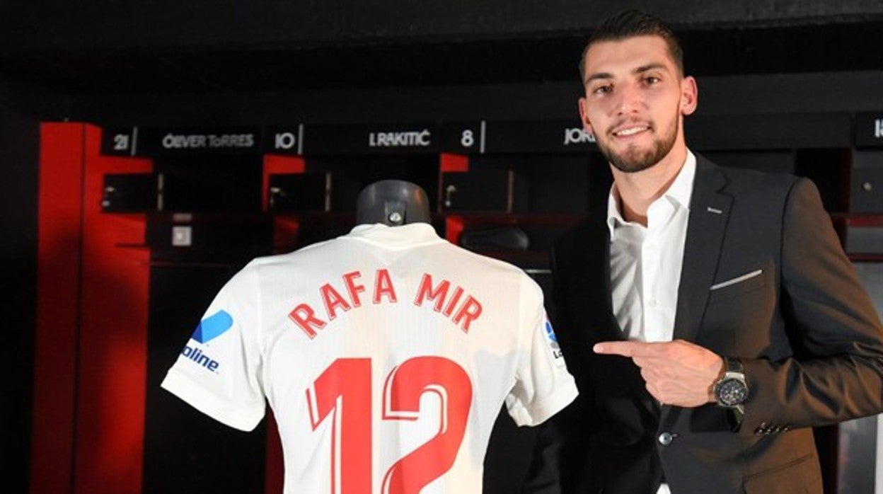 Rafa Mir se estira y aumenta su valor hasta casi 30 millones