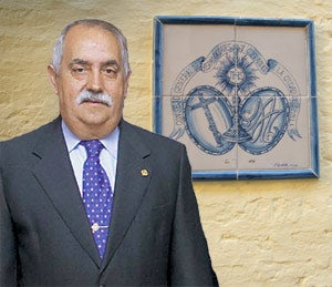 Tomás Vega: “Perderá la silla quien la tenga donde se amplíen los pasillos”