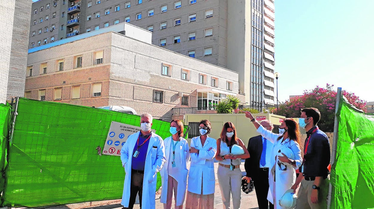 El Hospital de Valme convertirá los despachos de los sindicatos en ...