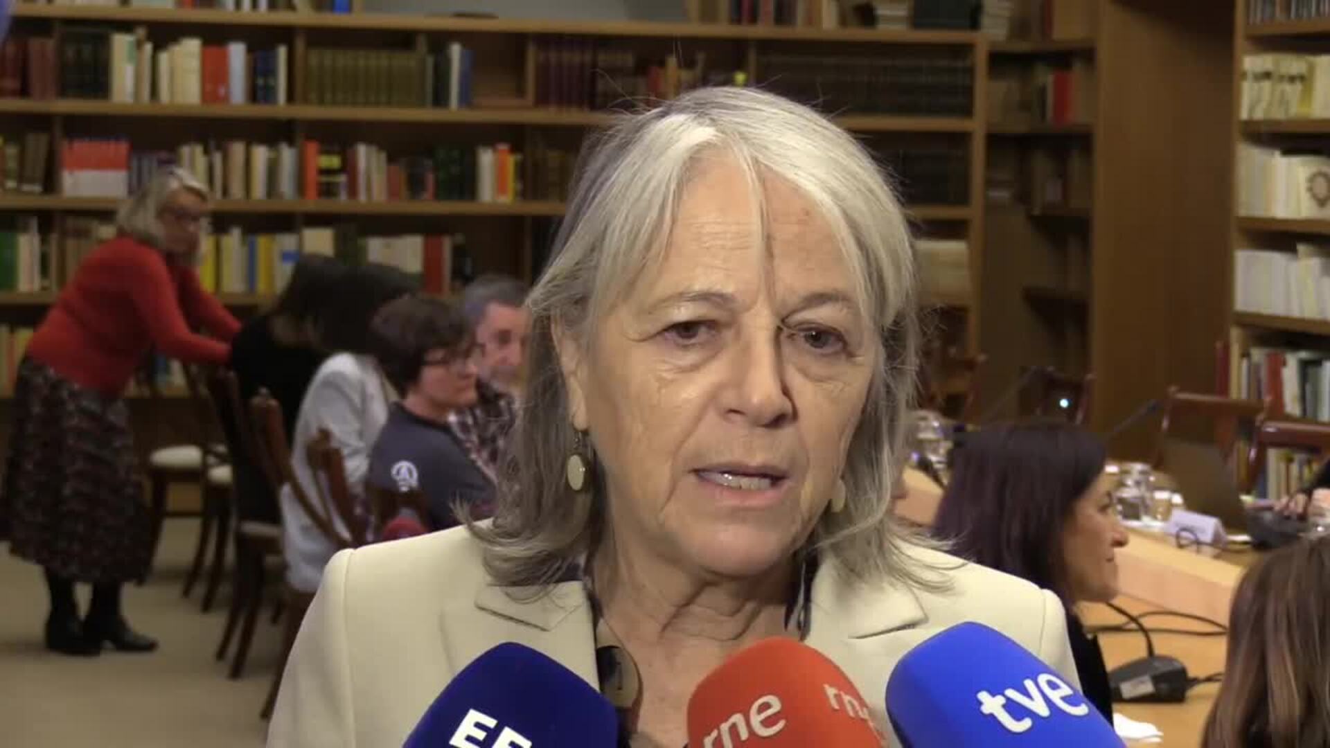 La presidenta de EFE pide transmitir la información con un lenguaje ...