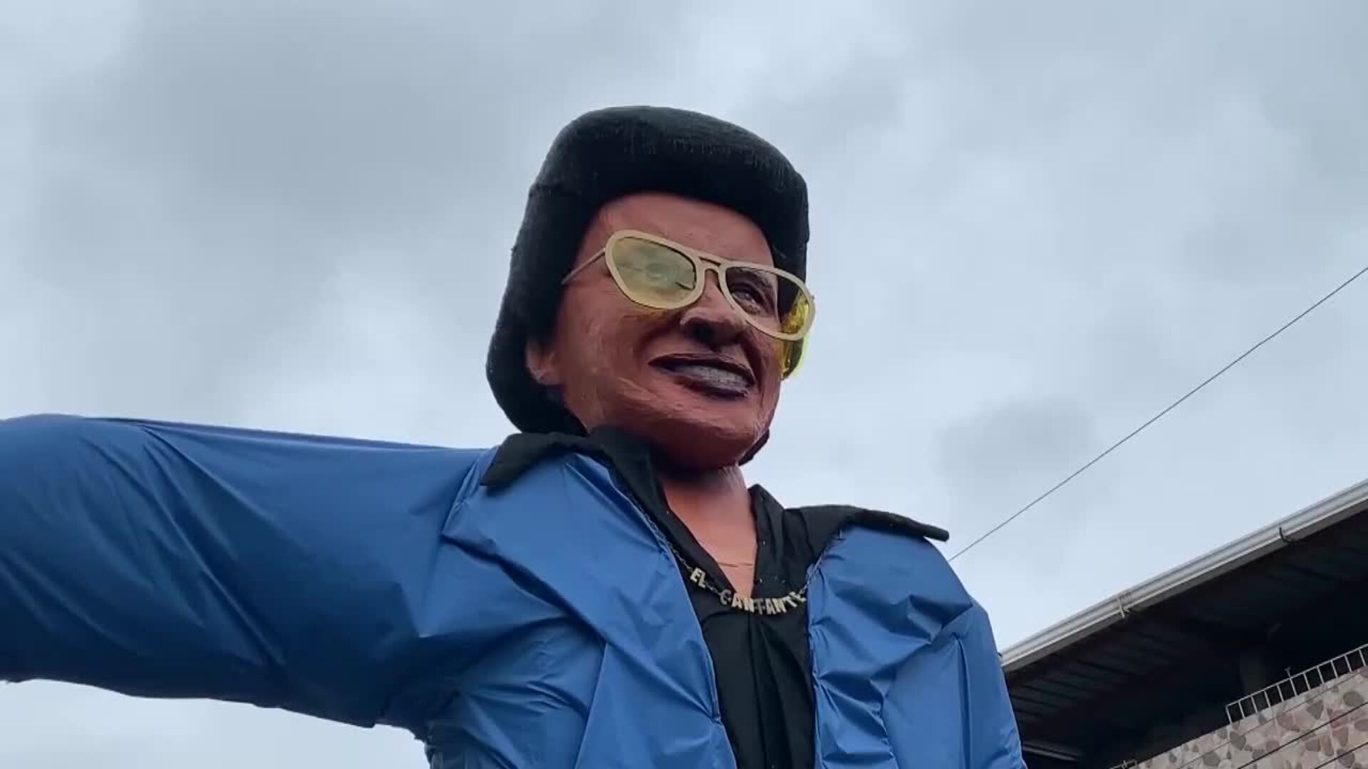 La 'Ruta de Monigotes Gigantes' de Guayaquil, una tradición ecuatoriana ...