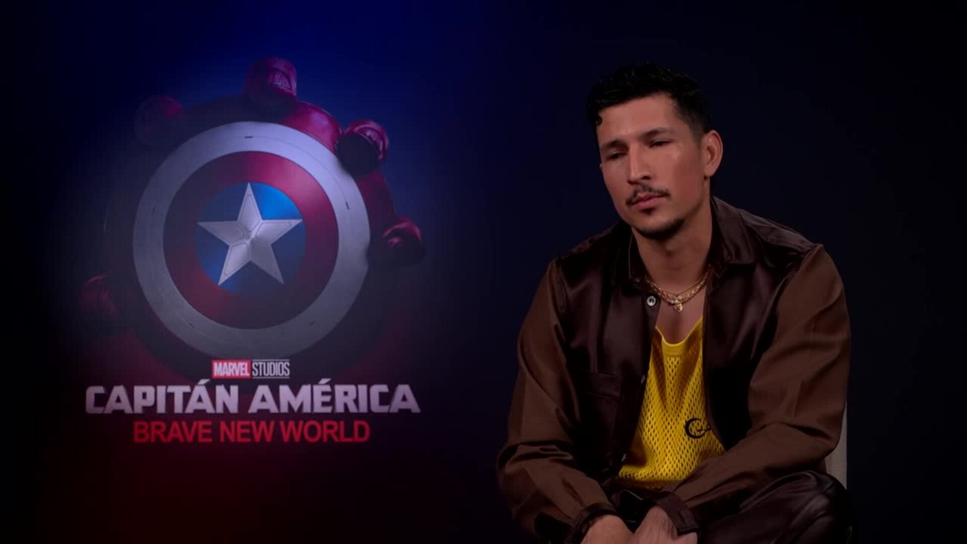 Danny Ramírez, el nuevo Falcon de Marvel, contra deportaciones de Trump ...
