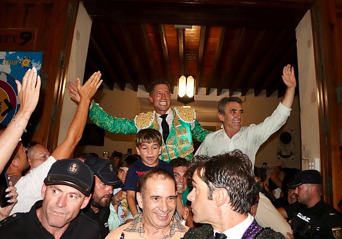 Escribano indulta a Bohemio en su emotiva y triunfal apuesta con seis ...