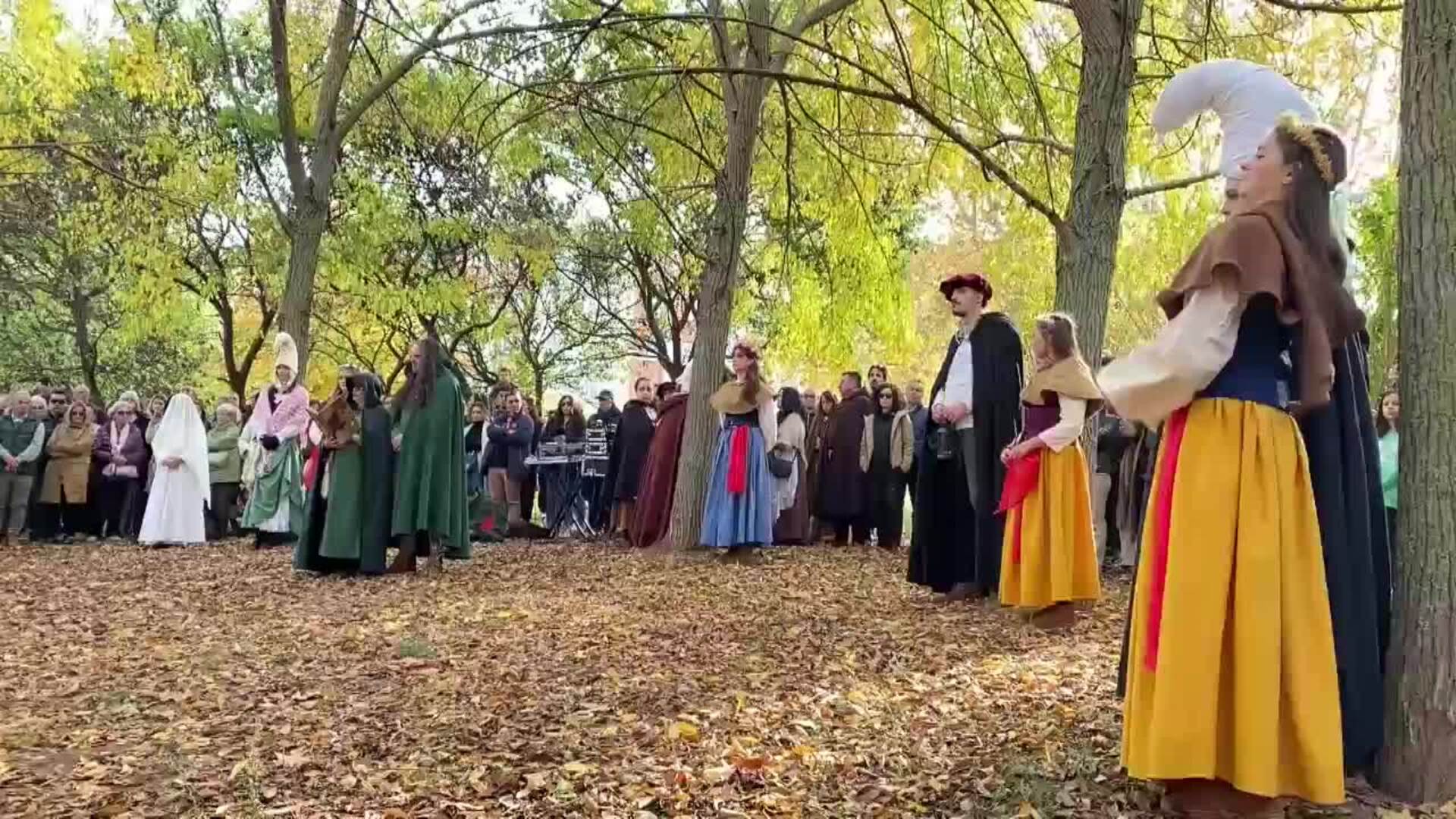 Logroño recuerda a las vecinas de Zugarramurdi quemadas en la hoguera ...