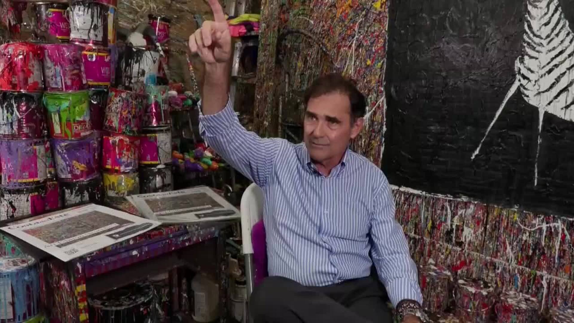 El artista panameño Eduardo Navarro atrapa el espíritu libre de los caballos salvajes