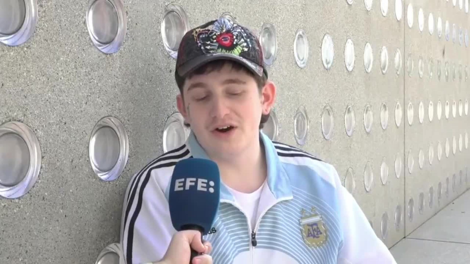 Dillom, el 'bicho raro' del trap argentino