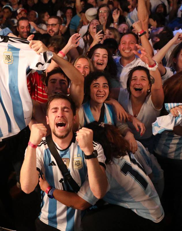 Argentina se echa a la calle en todo el mundo para celebrar su victoria