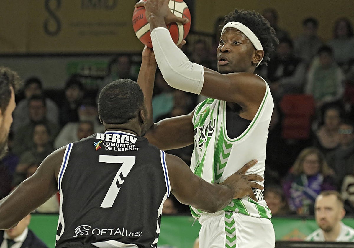 Prueba de aptitud en una plaza de primera