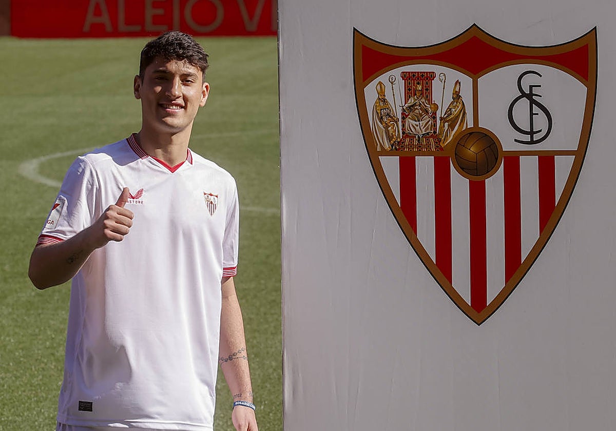 Véliz: «Hablé con Bryan y me dijo que para adelante, que todo era un diez»