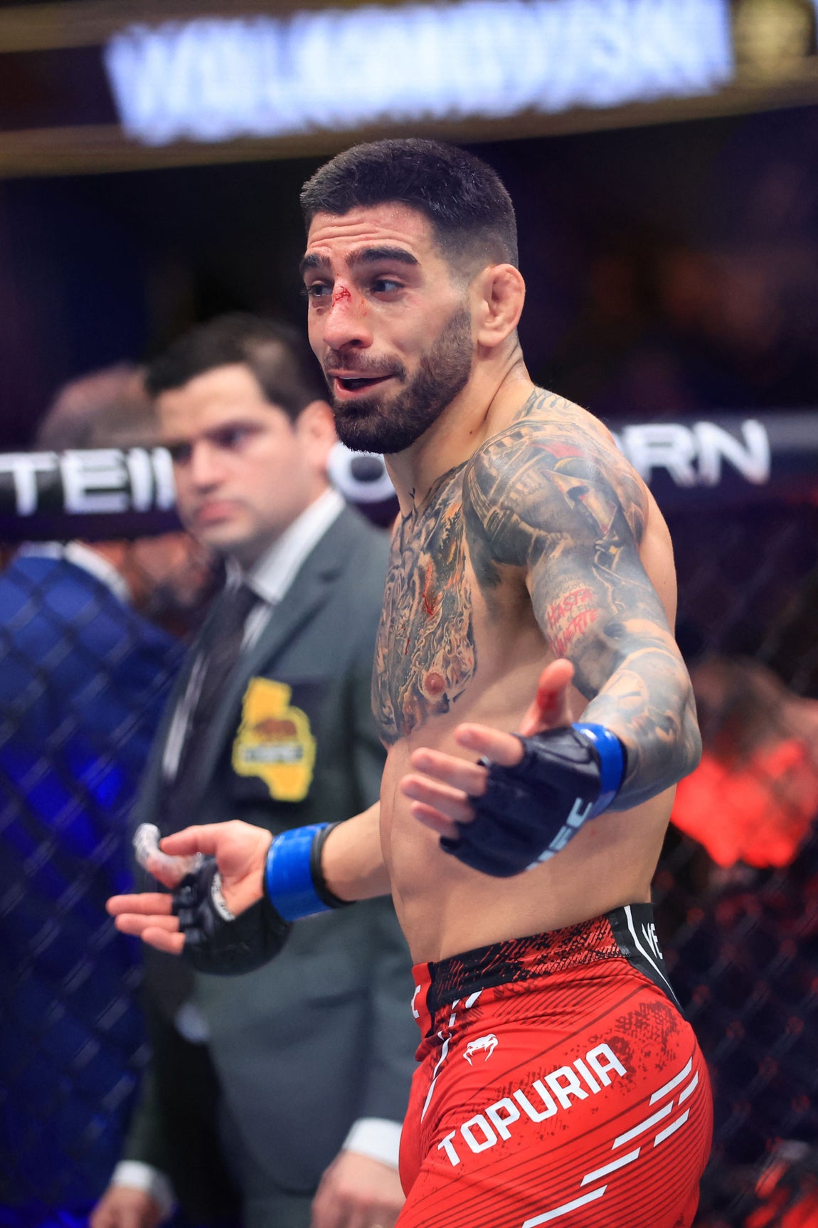 Las mejores imágenes del combate entre Topuria y Volkanovski