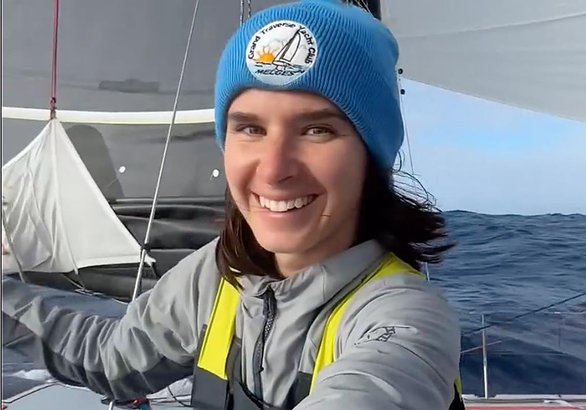 Cole Brauer, una norteamericana de 30 años, segunda en la Global Solo ...