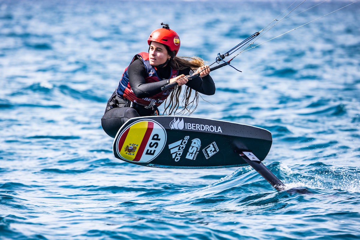 Gisela Pulido superó sin problemas el primer corte de la flota en el Mundial de Formula Kite