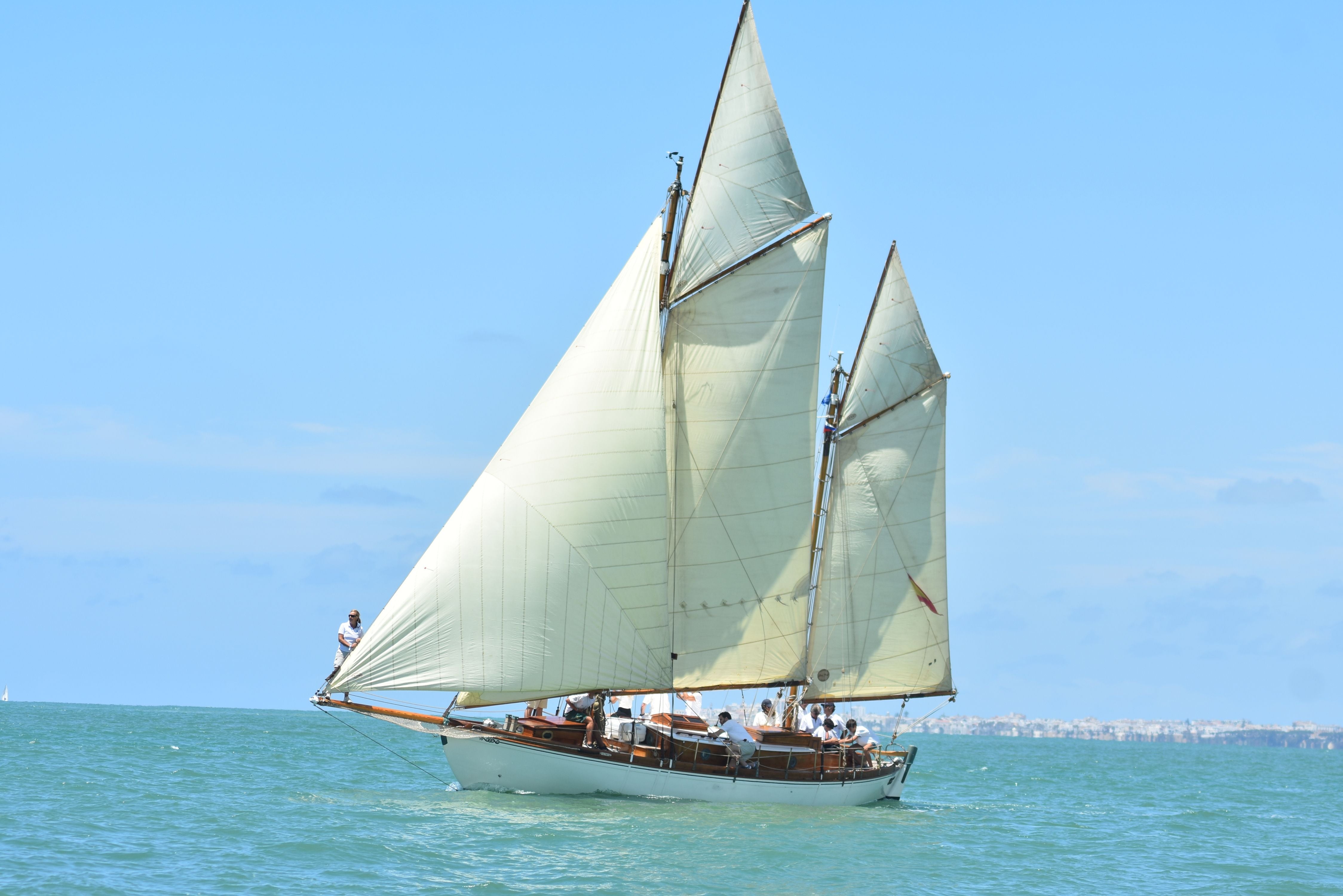 «Seventy Senda Azul», primer líder de la VII Semana Clásica de Puerto ...