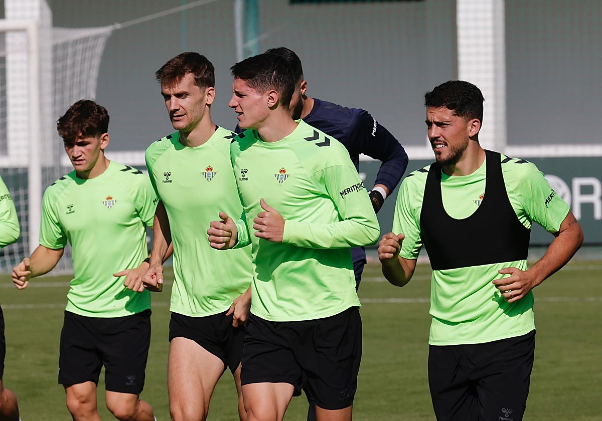 Fornals se ejercita con normalidad y apunta a la lista del Betis - Rayo