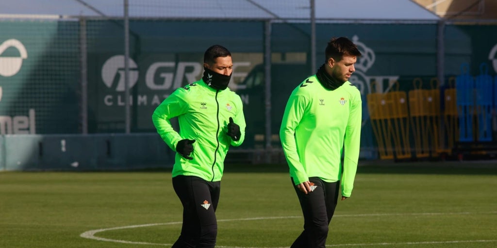 Chimy Ávila, baja para el Valladolid - Betis