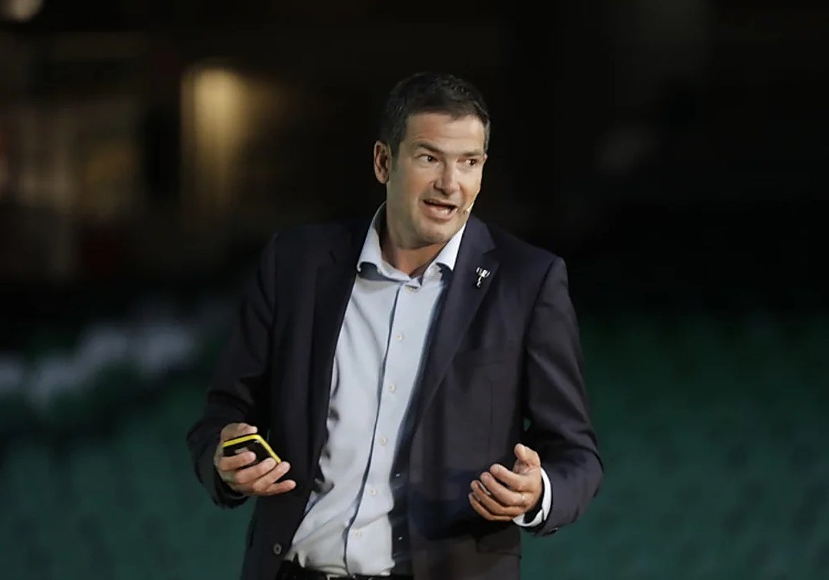 Alarcón: «El debate de Pellegrini no está en el club, es un debate ...