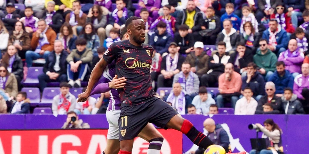 Lukebakio rechazó al Al-Nassr de Arabia Saudí en enero