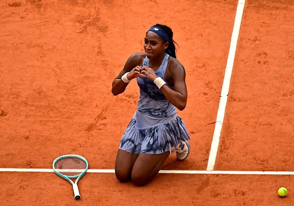Coco Gauff domina a Sabalenka y la tierra para coronarse en Roland Garros