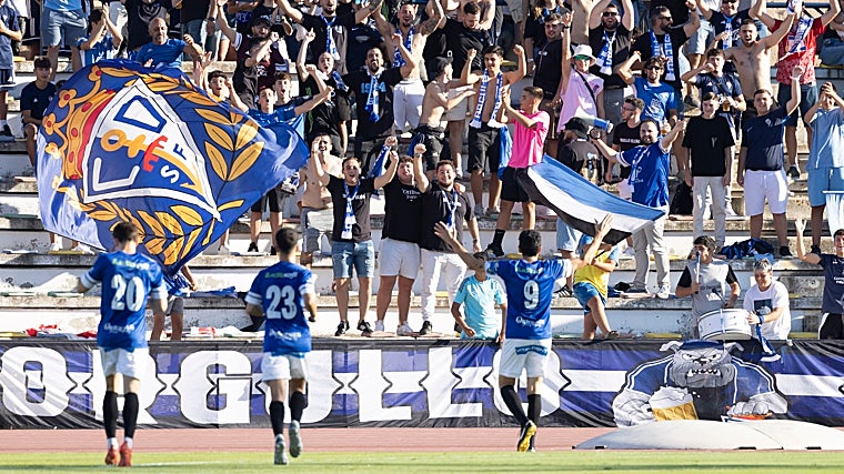 La leyenda de Pedro Carrión, el insaciable goleador que sigue marcando ...