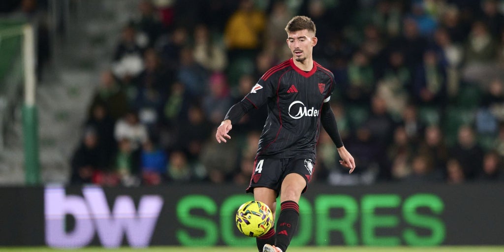 El Sevilla FC rechaza una oferta del CSKA Moscú por Kike Salas