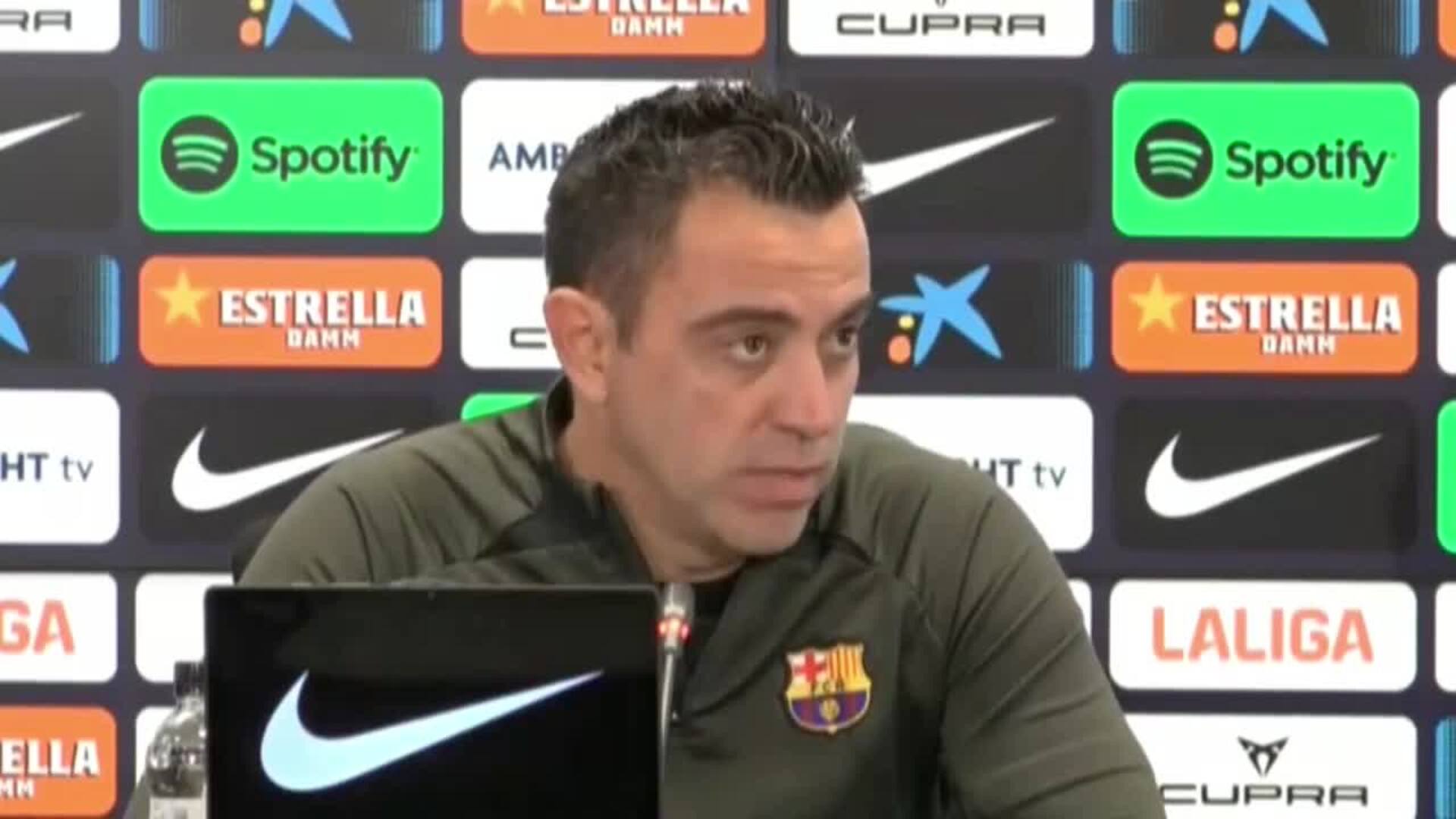 Xavi: "Ojalá pueda volver, no te imaginas nunca esta despedida"
