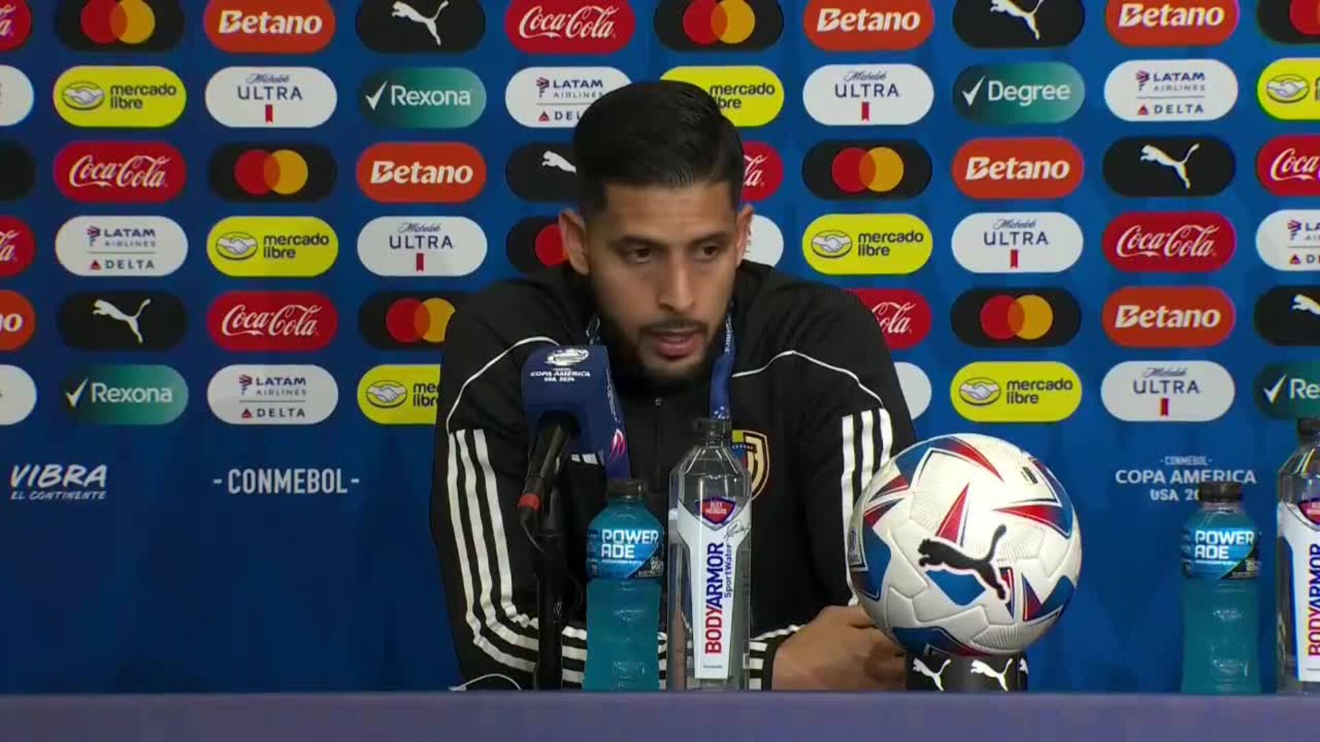 El portero venezolano Rafael Romo recuerda su "pesadilla" en la MLS de ...