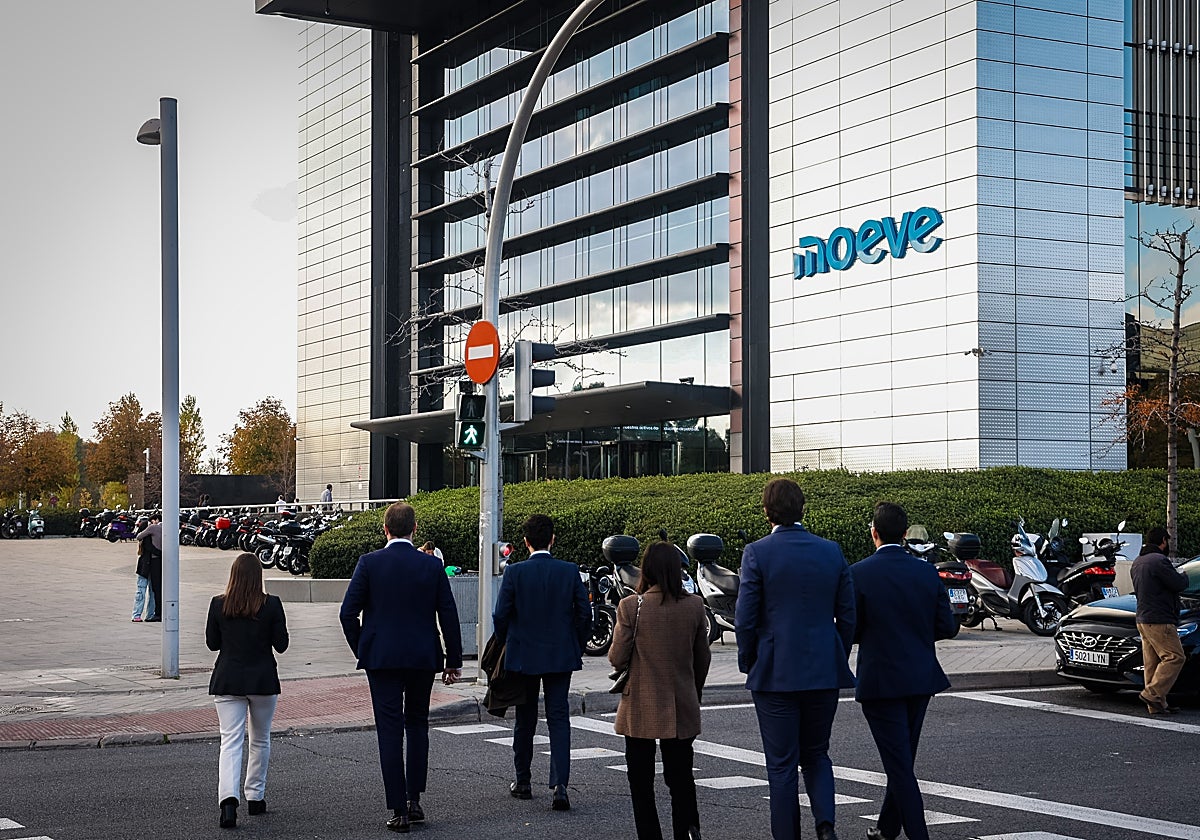 El viaje de Cepsa a Moeve, una historia de reinvención e innovación ...