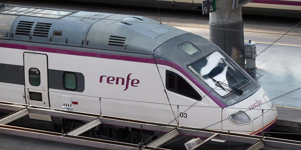 Interrumpida la circulación en más de una veintena de trenes de alta velocidad entre Madrid y ...