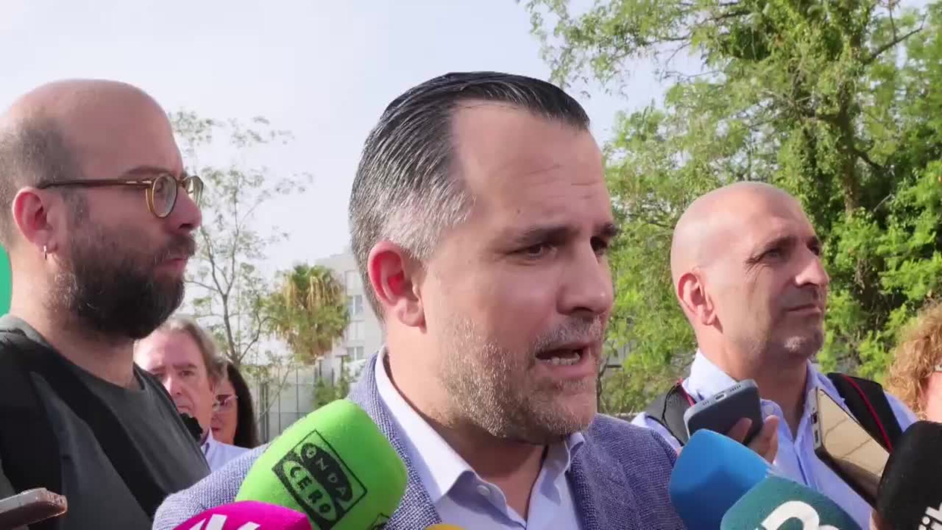 La FEHM lanza una campaña de agradecimiento a los turistas y los invita ...