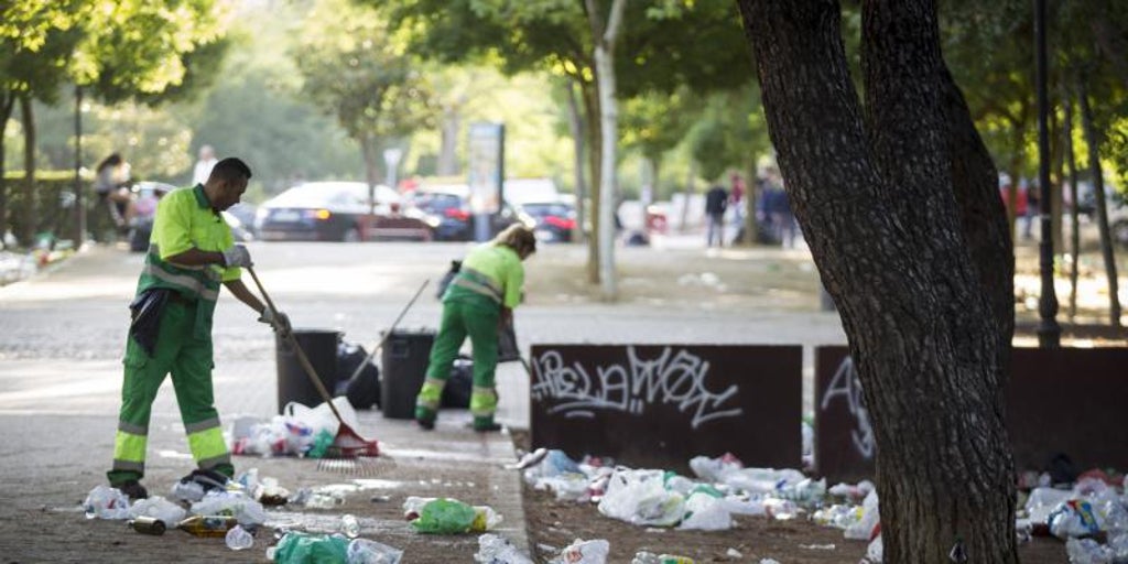 Dañar el patrimonio y ensuciar por botellón costará el triple: las ...