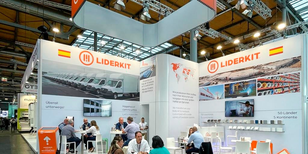 JAÉN: Las carrocerías de Liderkit que desinfectan y descontaminan ...