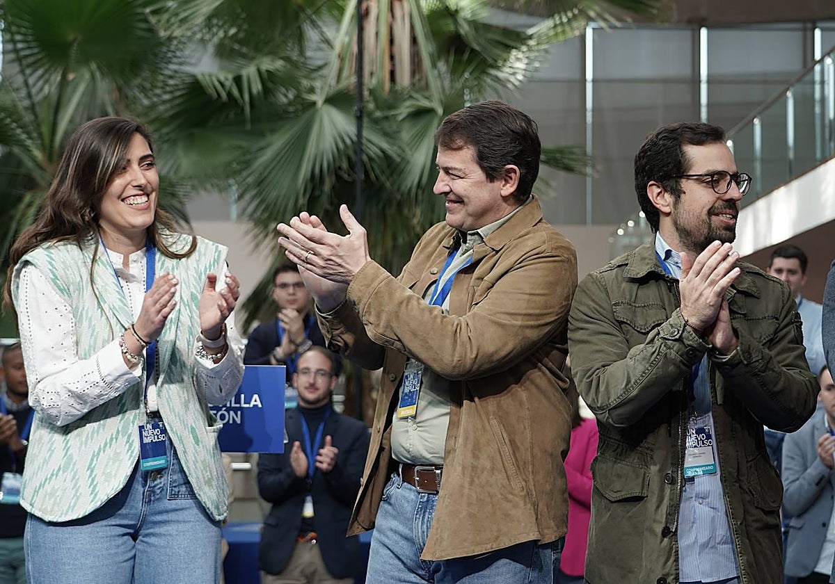 Andrea Ballesteros asume la Presidencia de NNGG Castilla y León con el ...