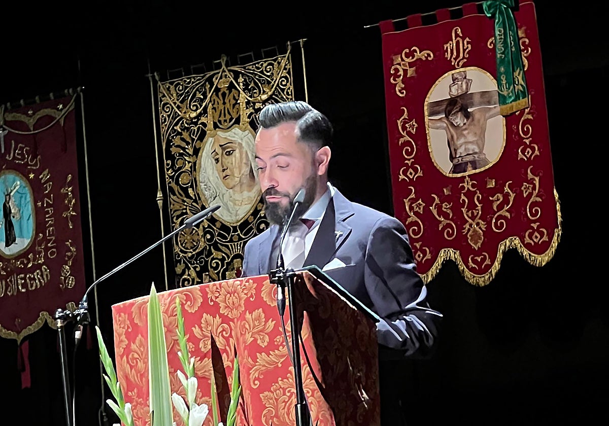 Un esplendido pregón de la Semana Santa de Consuegra