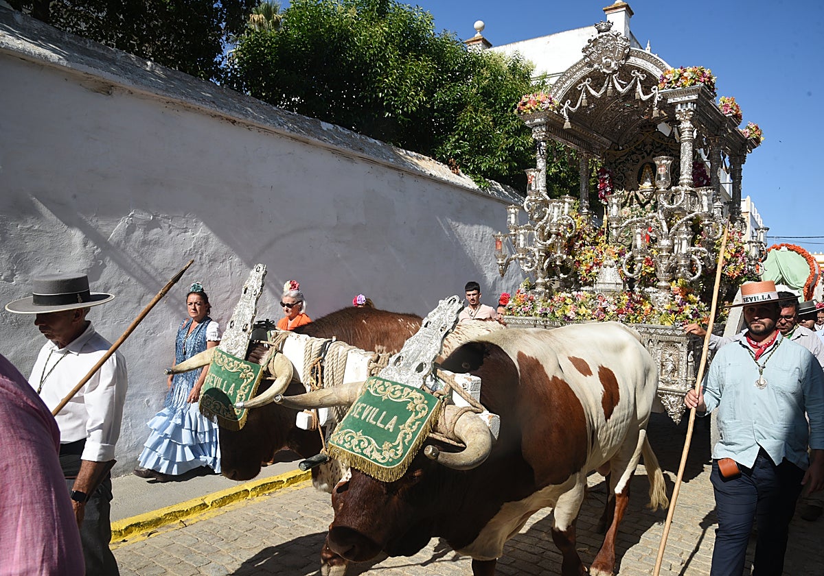El Rocío de Sevilla modifica el itinerario de llegada por la ...