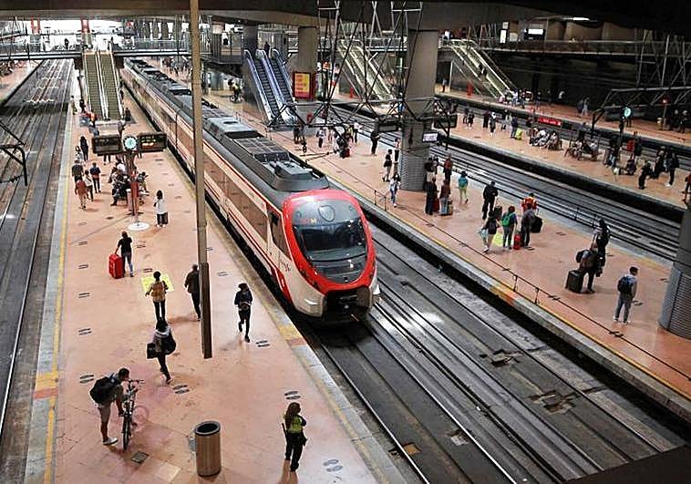 Cercanías Madrid aumentará los trenes y las plazas en dos líneas ...