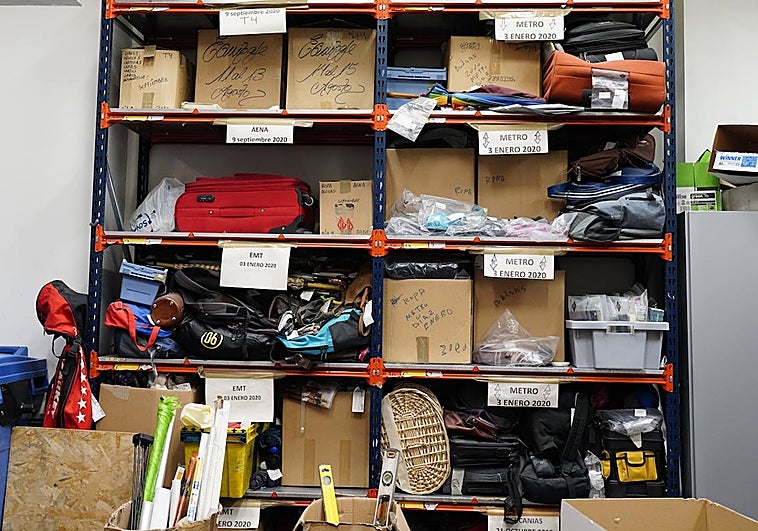 Un reloj por 6.000 euros, la 'joya' de la subasta de objetos perdidos ...