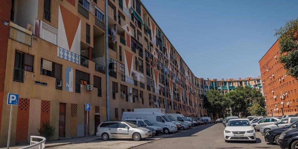 El Ruedo se vende: una isla de precios bajos en el último gueto del realojo