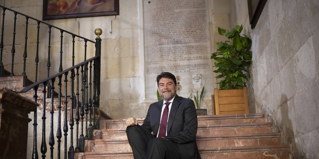Luis Barcala: «Mazón apuesta por alicantinos de gran valía en IFA y ...