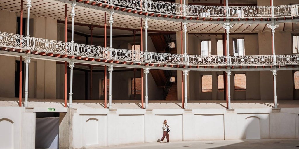 Vuelve el frontón Beti Jai: la cancha de la 'fiesta' del XIX renace de ...