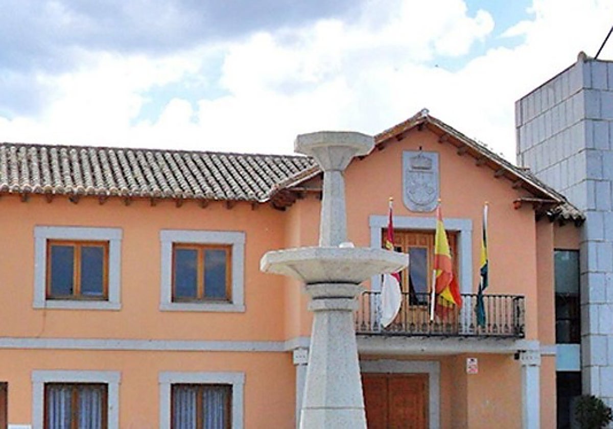 Disparan de madrugada al antiguo despacho del alcalde en el Ayuntamiento de Las Ventas con Peña ...