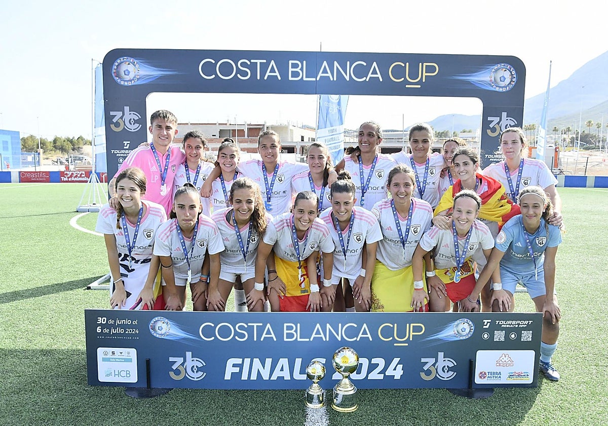 La Costa Blanca Cup cierra su 30 aniversario con un doble éxito ...
